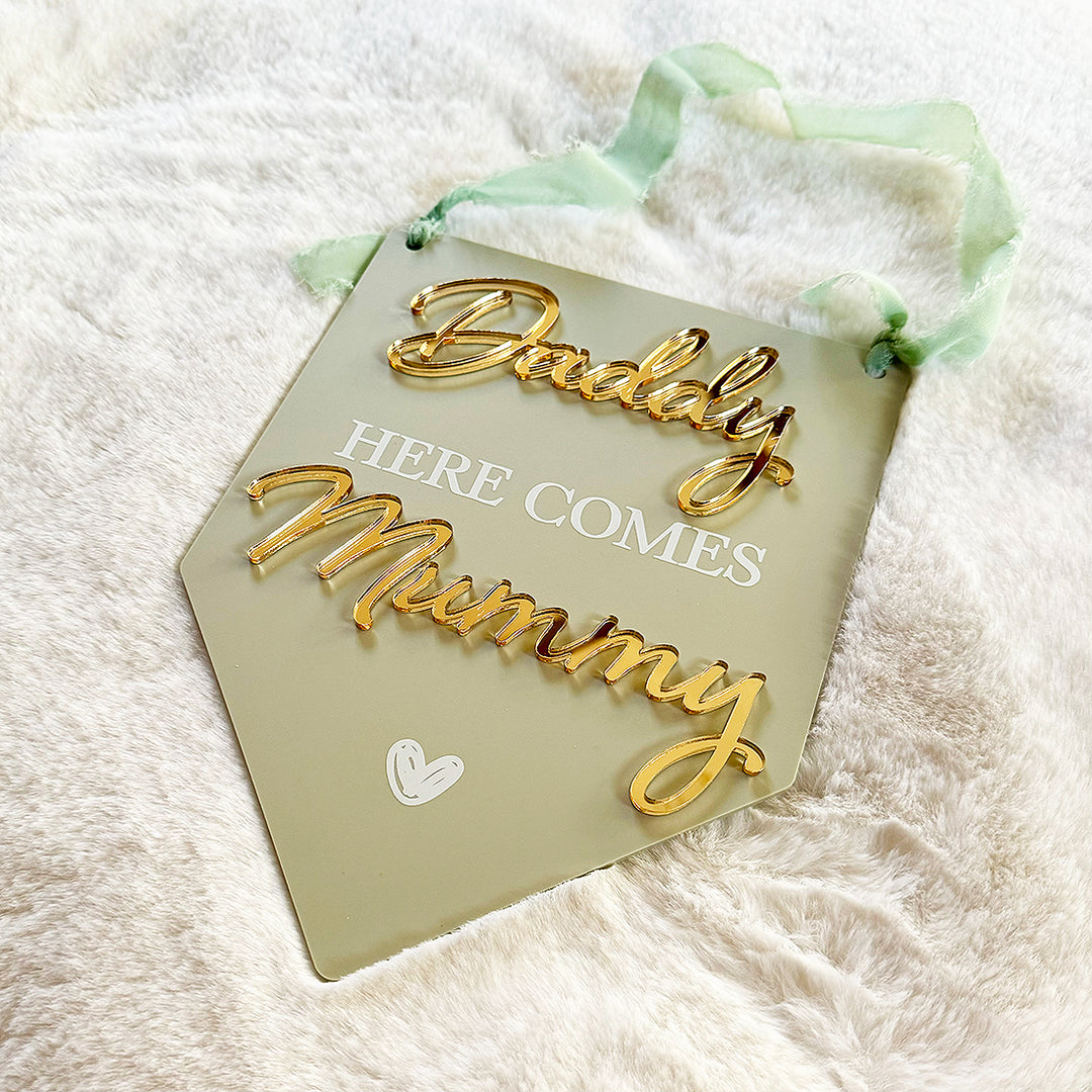 Pendant Flag Bridal Party Acrylic Carry Sign – Weddings by Lumi