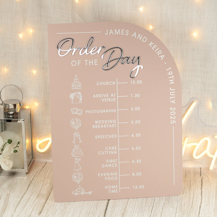 Modern Arch Acrylic Order of the Day Timeline – Weddings by Lumi